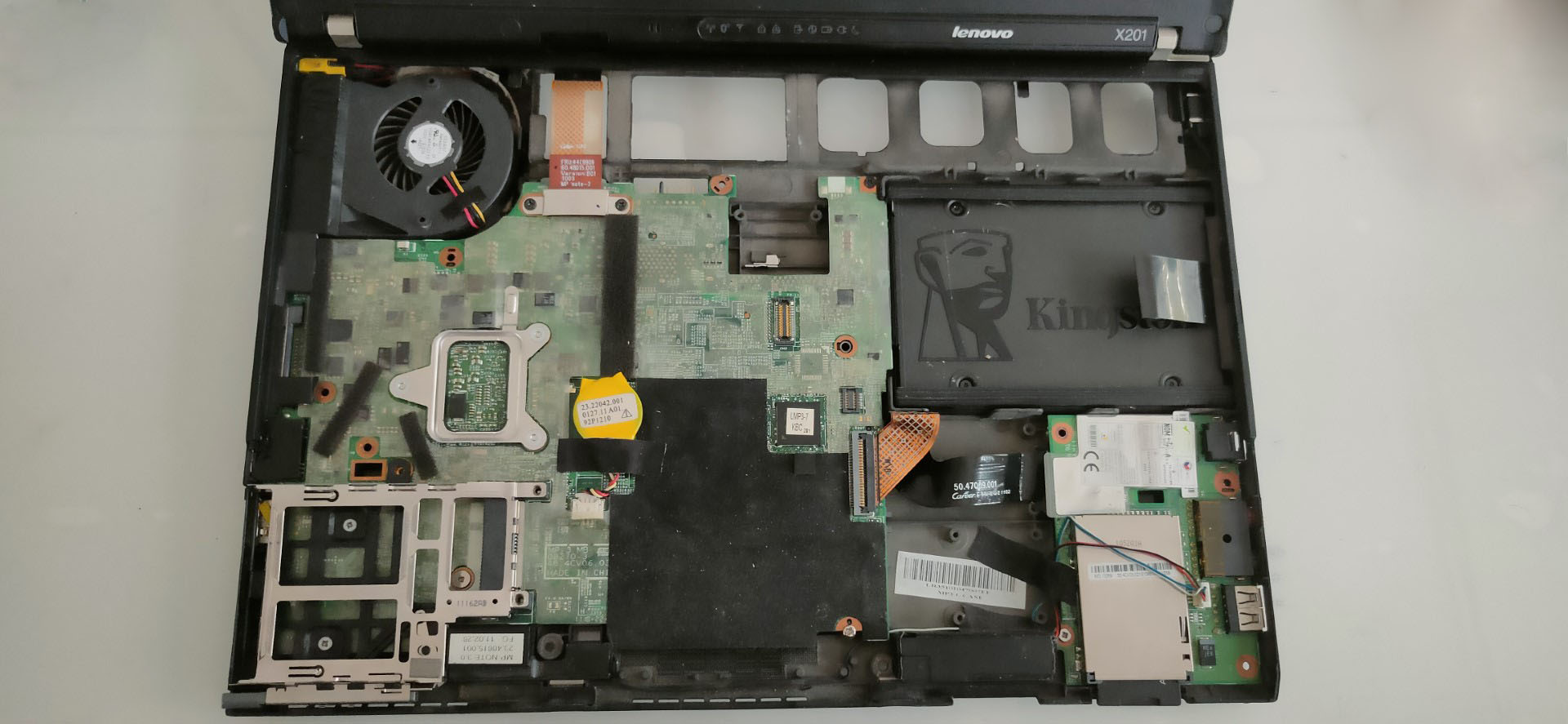 Retro computing - review of the Lenovo Thinkpad X201 | sbozich